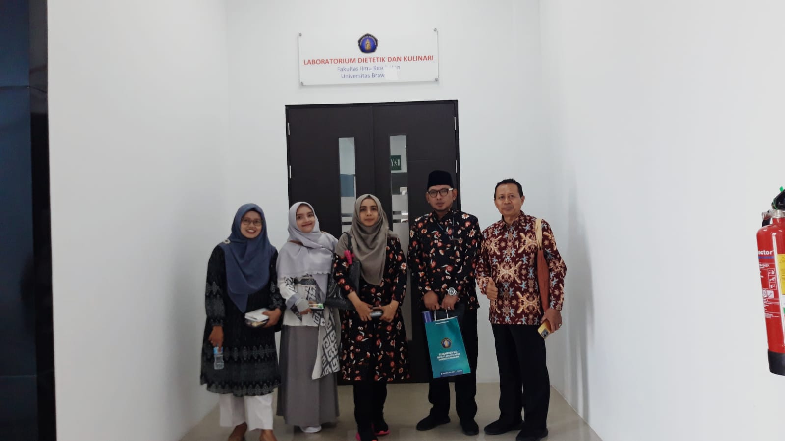 Benchmarking Laboratorium Gizi FPK UIN Walisongo ke Universitas Brawijaya: Kolaborasi untuk ...